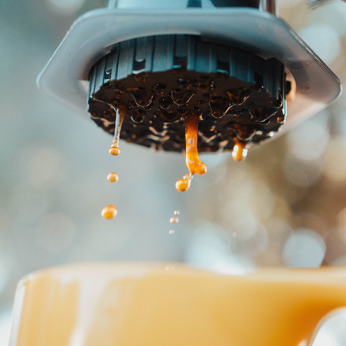 AeroPress Coffee Maker – Propeller Coffee Co.
